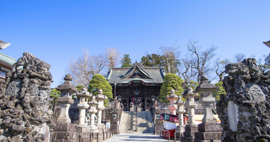 Hatsumode in Japan | Ringing in the New Year with Shrines, Temples, and ...